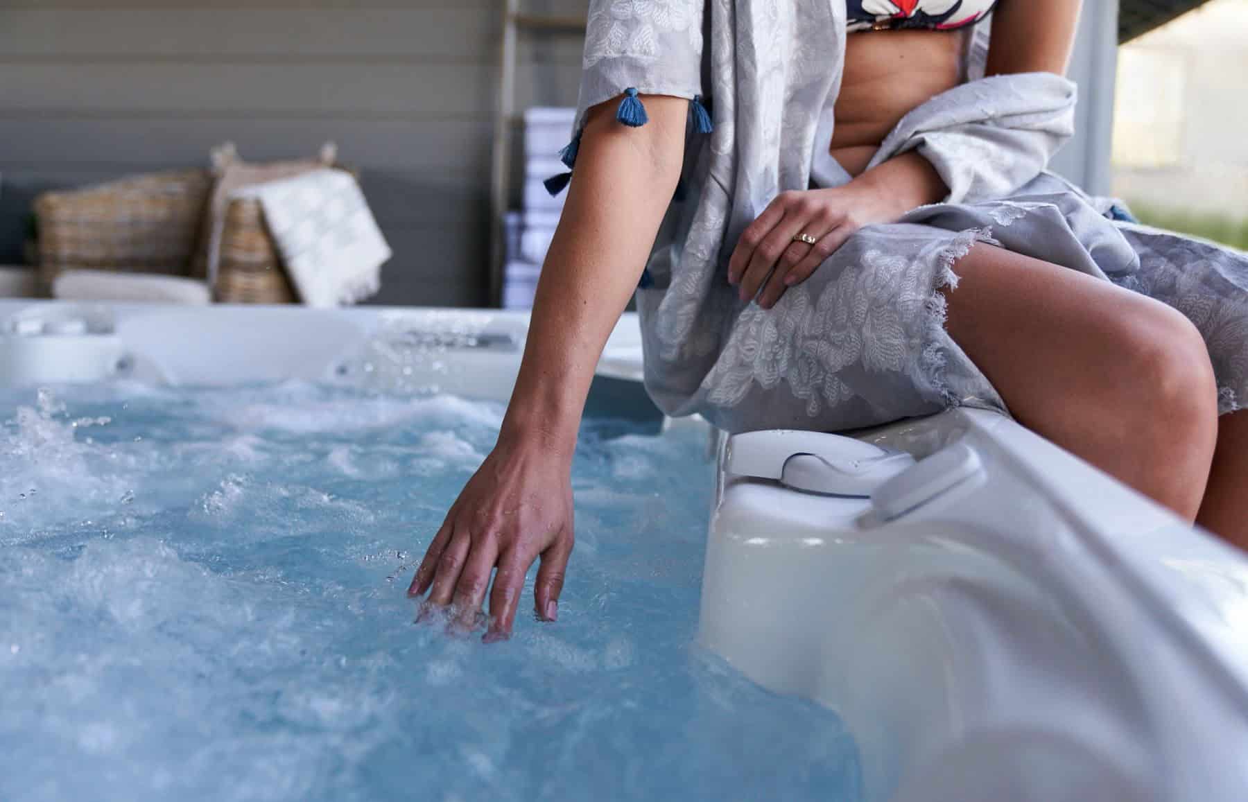 Take a Look at These 8 Hot Tub Health Benefits | Ultra Modern