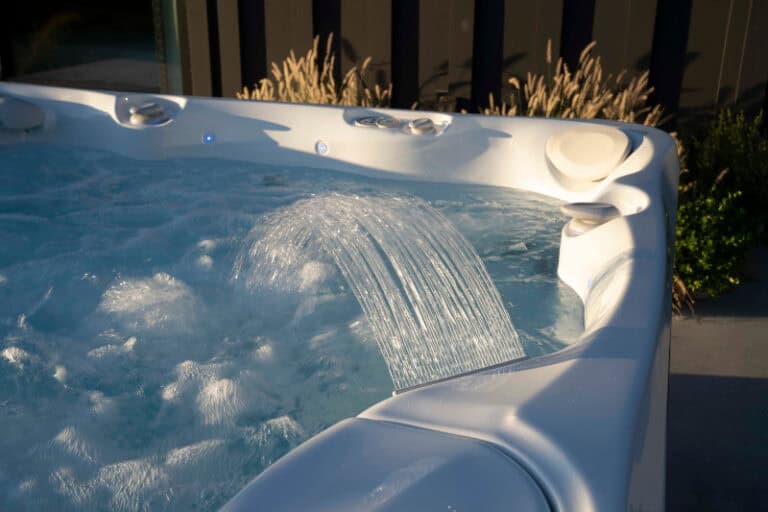 The Ultimate List Of Hot Tub Health Benefits | Ultra Modern